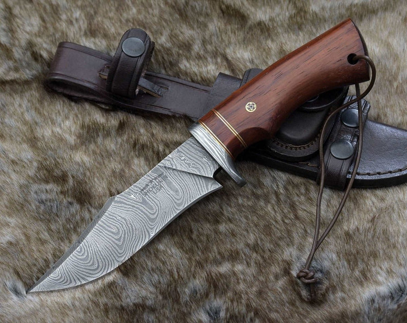 Polaris Damascus Hunting Knife with Exotic Red Heart Wood Handle